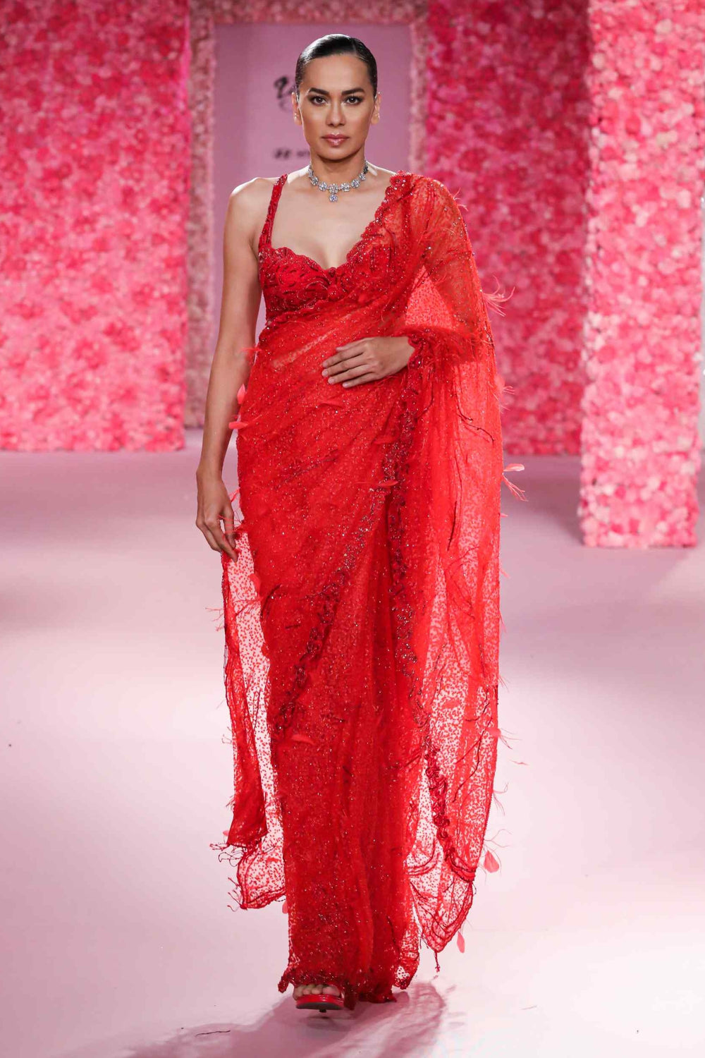 Designer Traditional Dresses Indian - Buy Ethnic Women Clothes Online ...