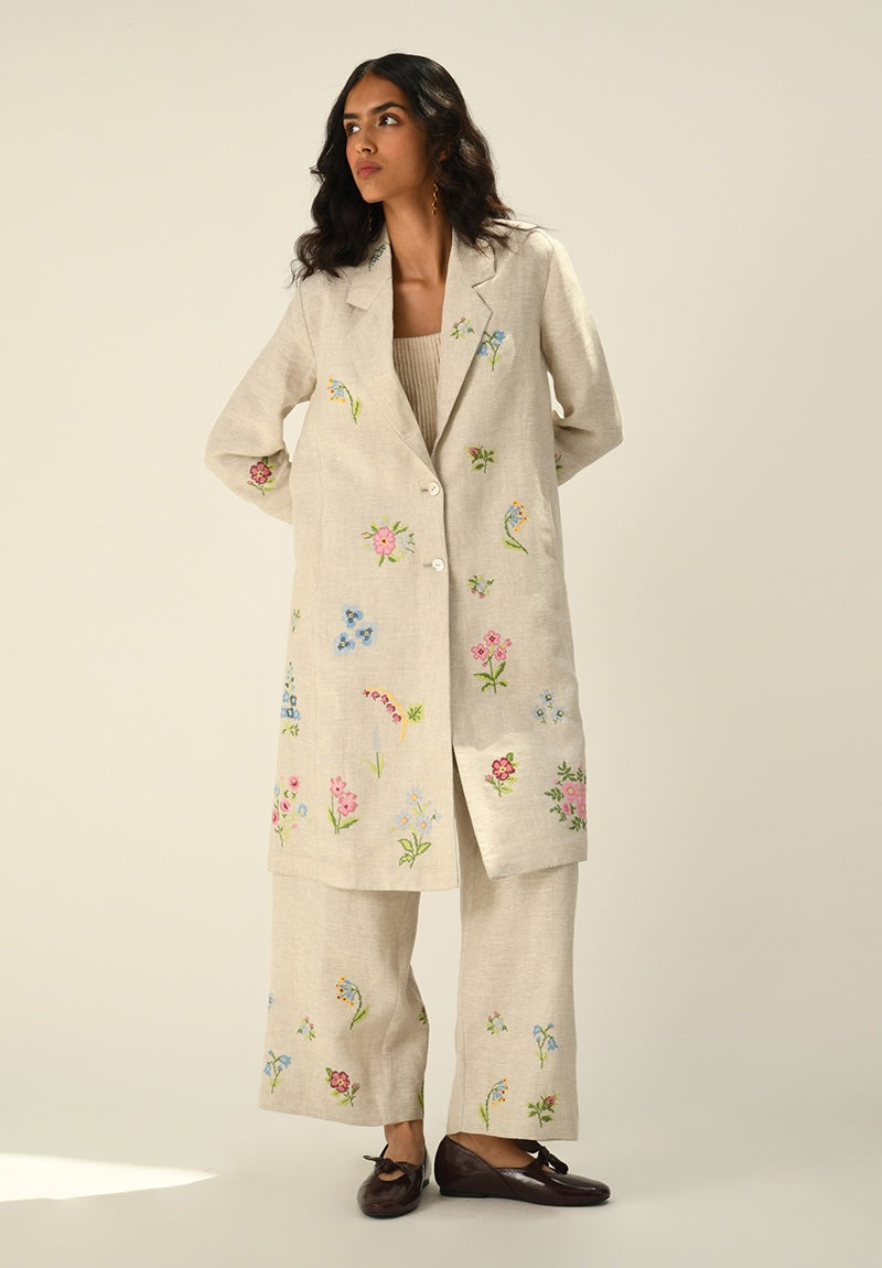 Carmagnole beige embroidered jacket and pants