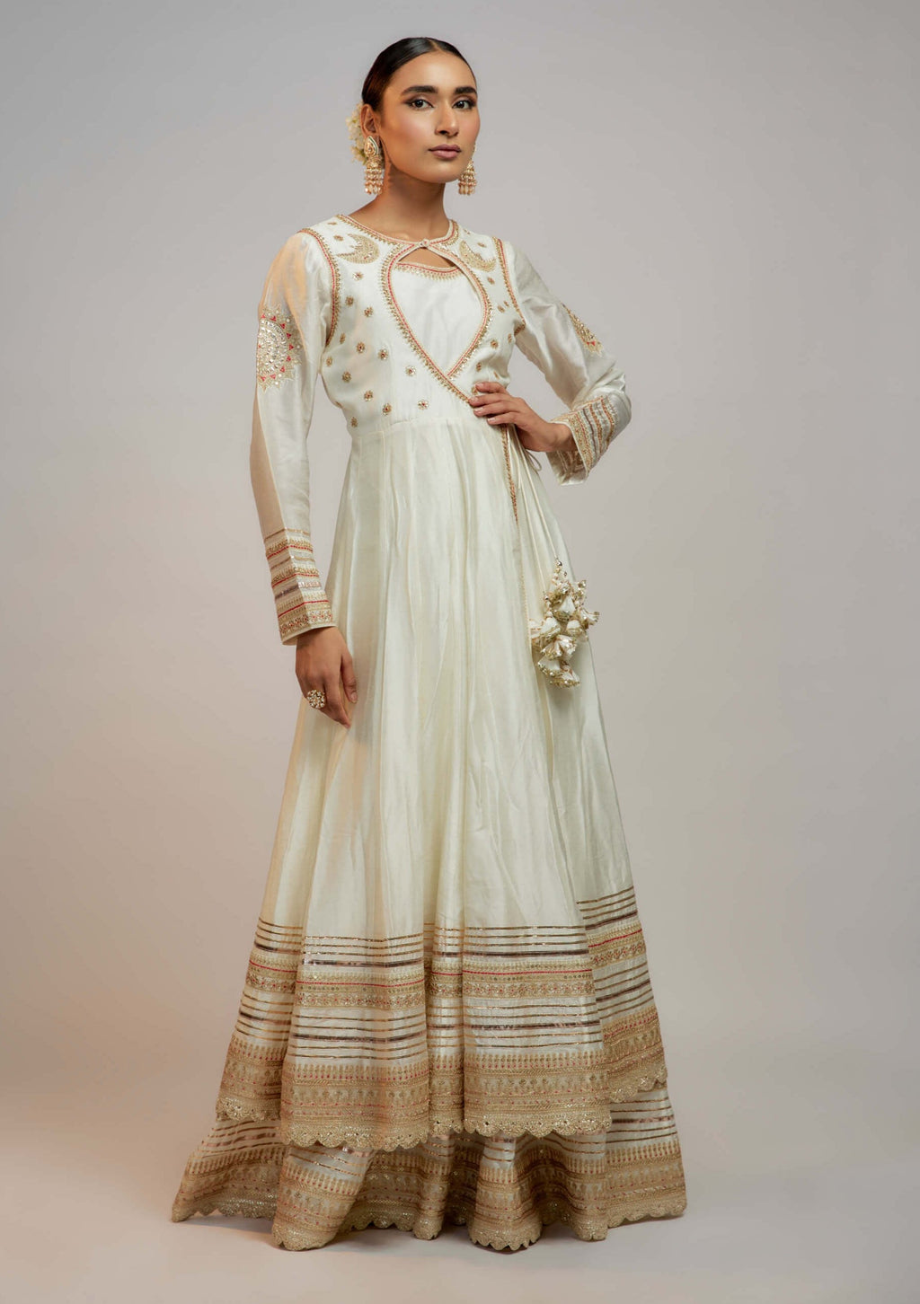 Gopi Vaid | White Meera Tussar Anarkali | INDIASPOPUP.COM
