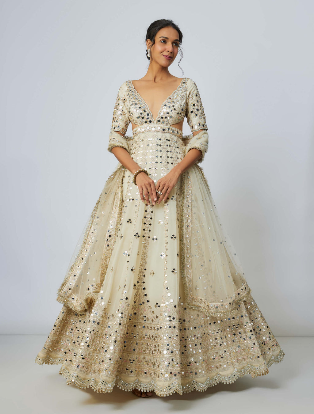 Aasmi ivory anarkali set – INDIASPOPUP.COM