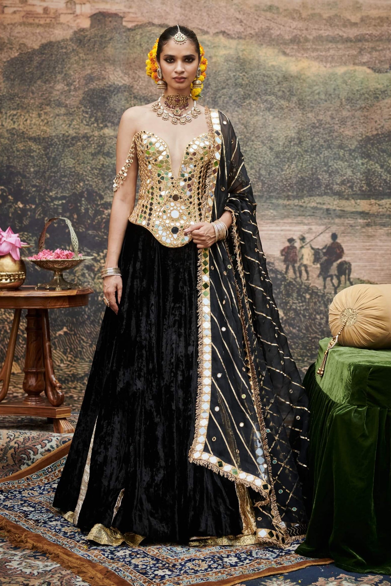 Designer Traditional Dresses Indian - Buy Ethnic Women Clothes Online ...