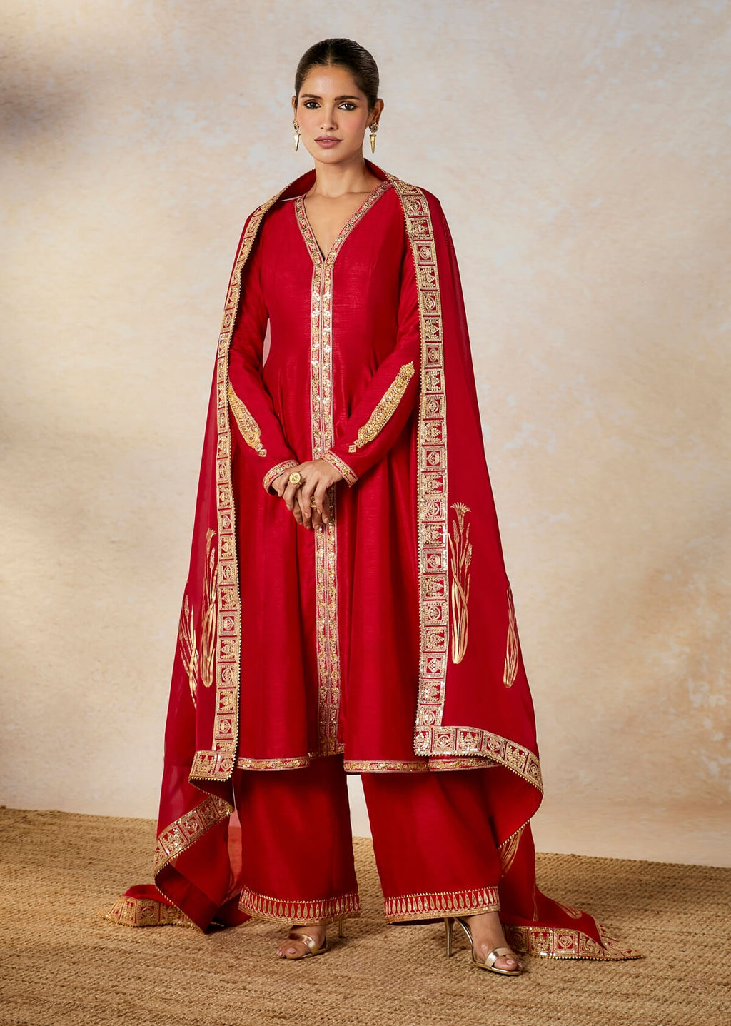 Red whispering a-line kurta set – INDIASPOPUP.COM