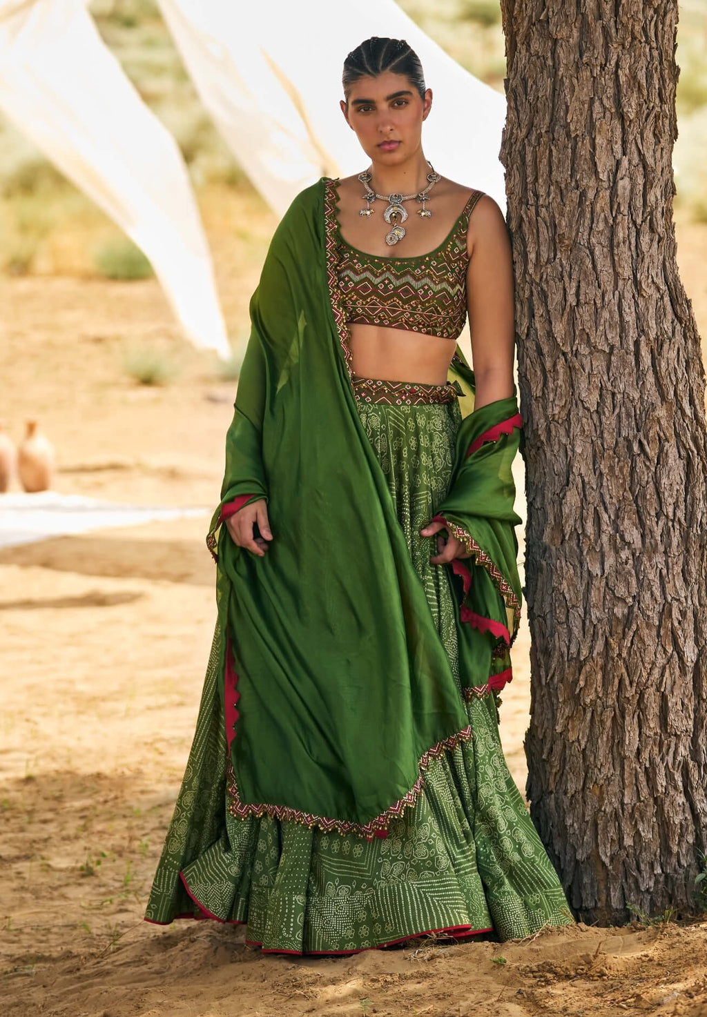 Kaccha aam bandhani lehenga set – INDIASPOPUP.COM