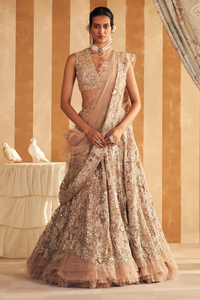 Designer Traditional Dresses Indian - Buy Ethnic Women Clothes Online ...