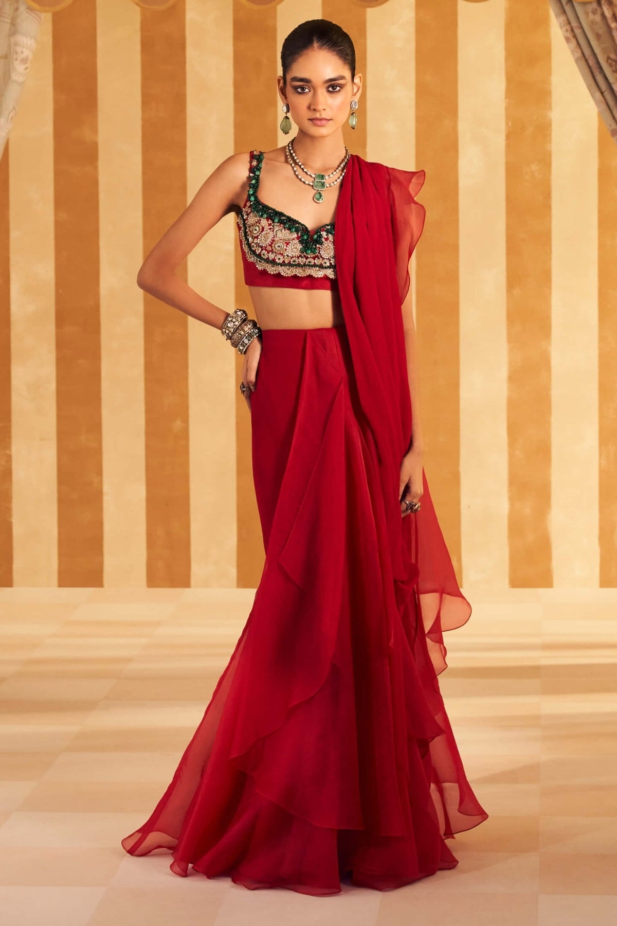 Saris - Shop Designer Saris Online At Indiaspopup.com – INDIASPOPUP.COM